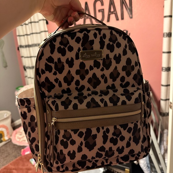 Itzy Ritzy | Bags | Itzy Ritzy Cheetah Diaper Bag | Poshmark